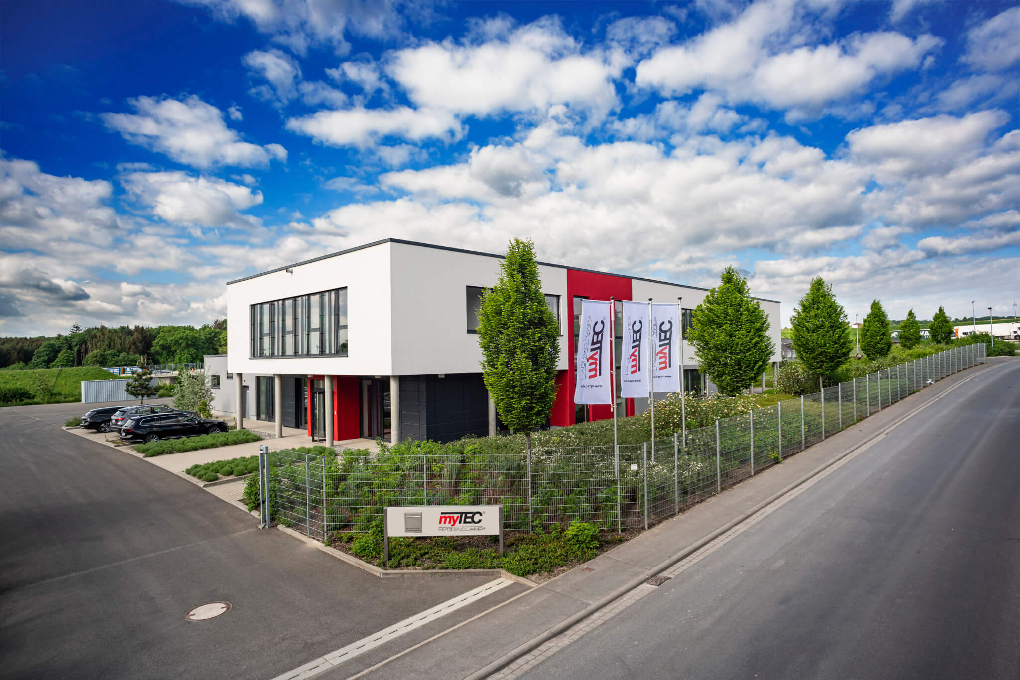 about us - myTEC HYDRACLAMP